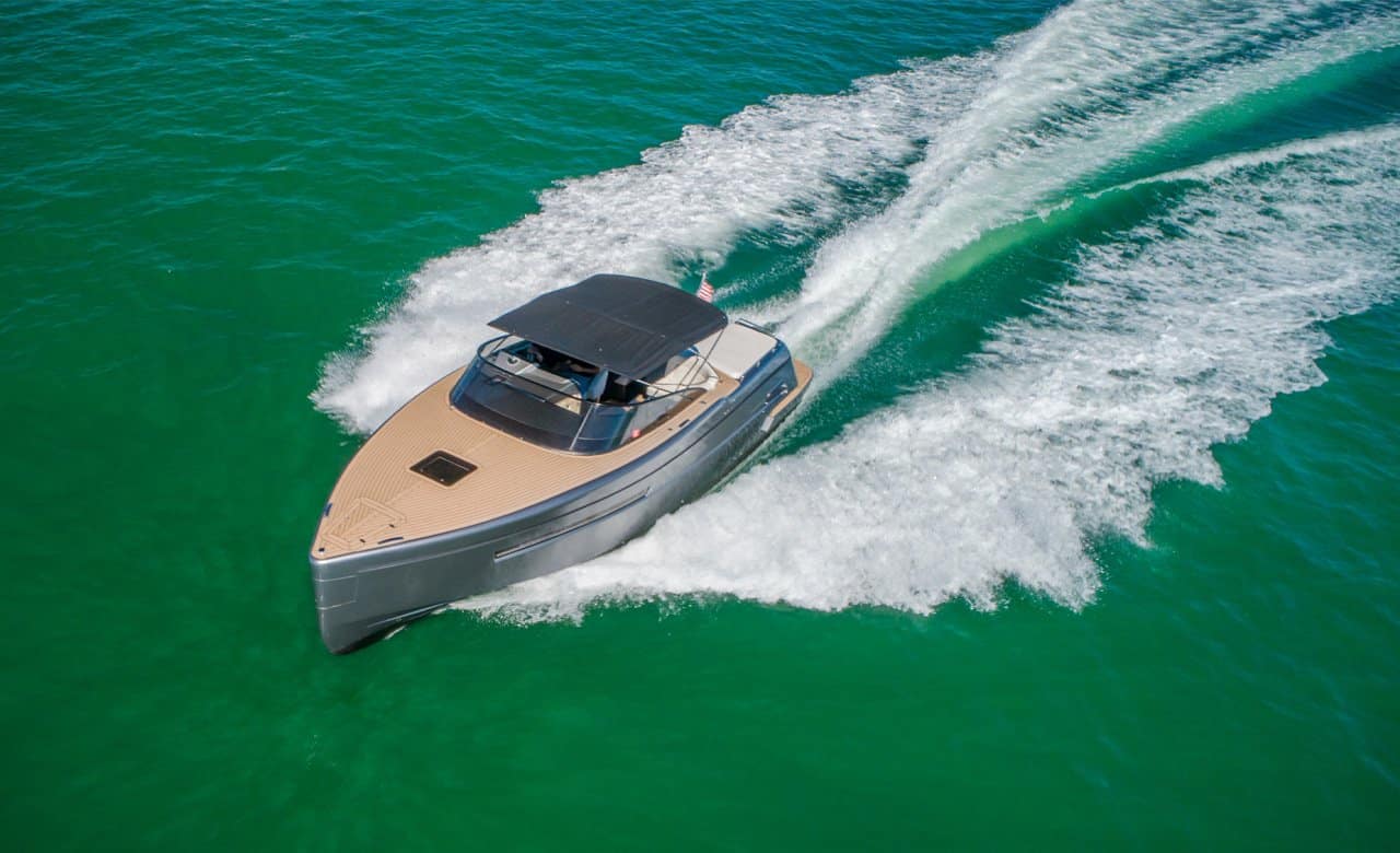 36' Canard • Miami Boats Rental