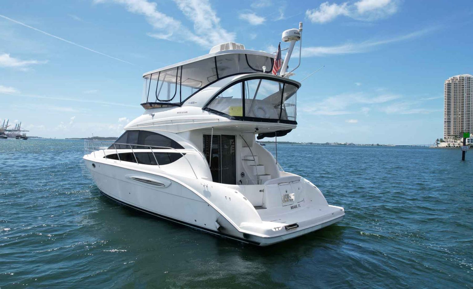 45' Meridian Yacht IRIS | Miami Boats Rental